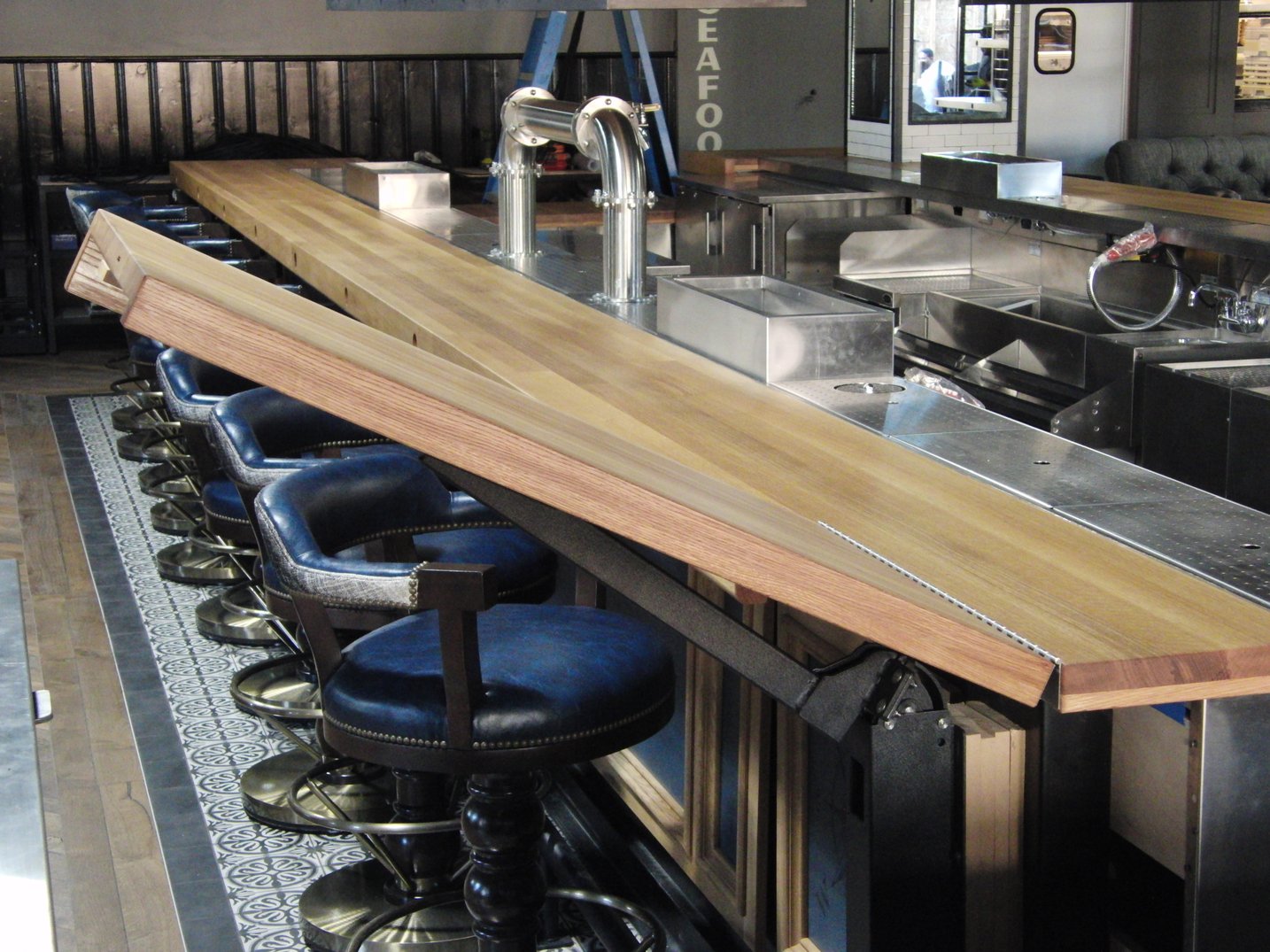 Counter Hinges | 10 FAQs About Lift Gate Assistant for Pass-Throughs